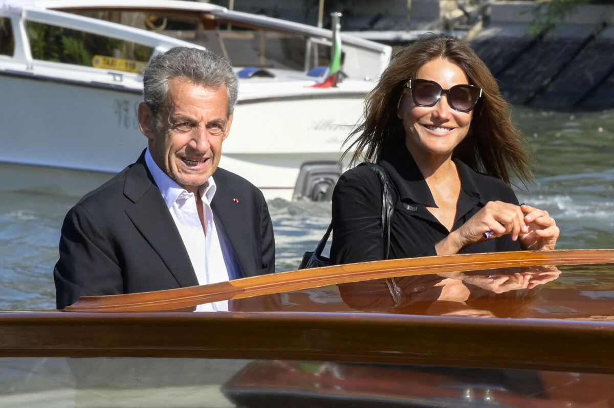Photo : L'ancien président français Nicolas Sarkozy et sa femme Carla ...