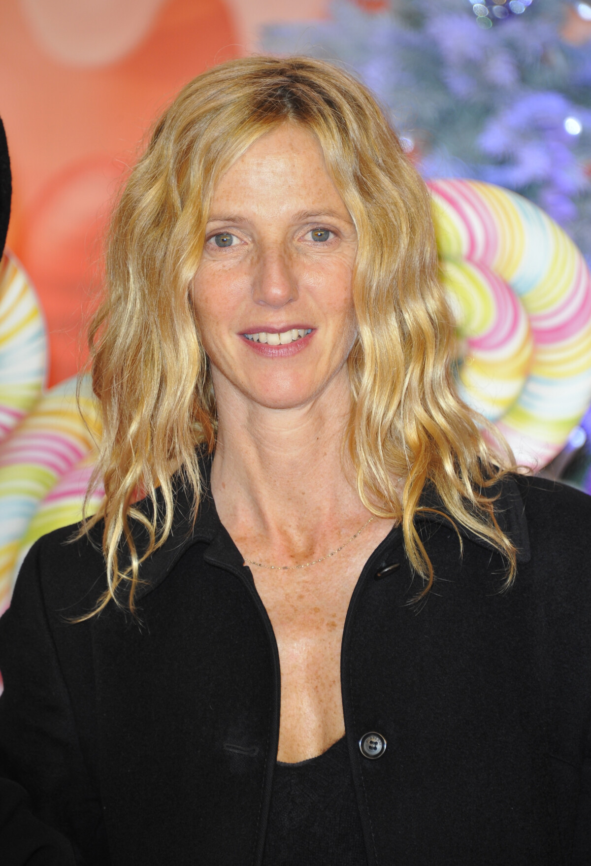 Photo : Sandrine Kiberlain - Lancement de la parade de Noël à ...