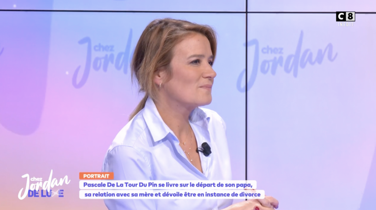 Vidéo : Pascale de la Tour du Pin révèle être en instance de divorce avec son mari comte. "Chez ...