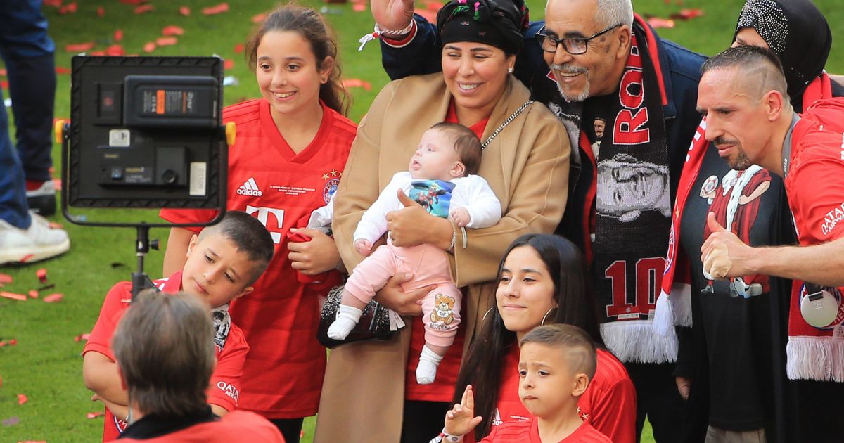 Loi Immigration : Hiziya, la fille de Franck Ribéry, dégoûtée, partage ...