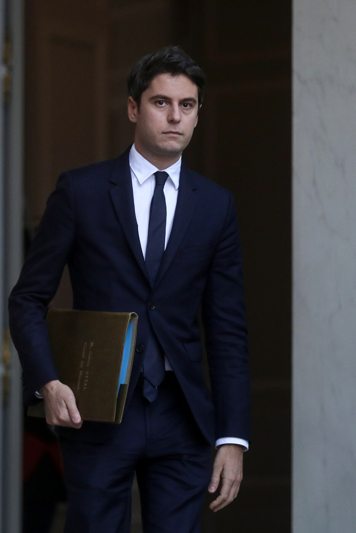 Photo : Si Gabriel Attal a toujours sa maman Marie, il a dû faire ses ...