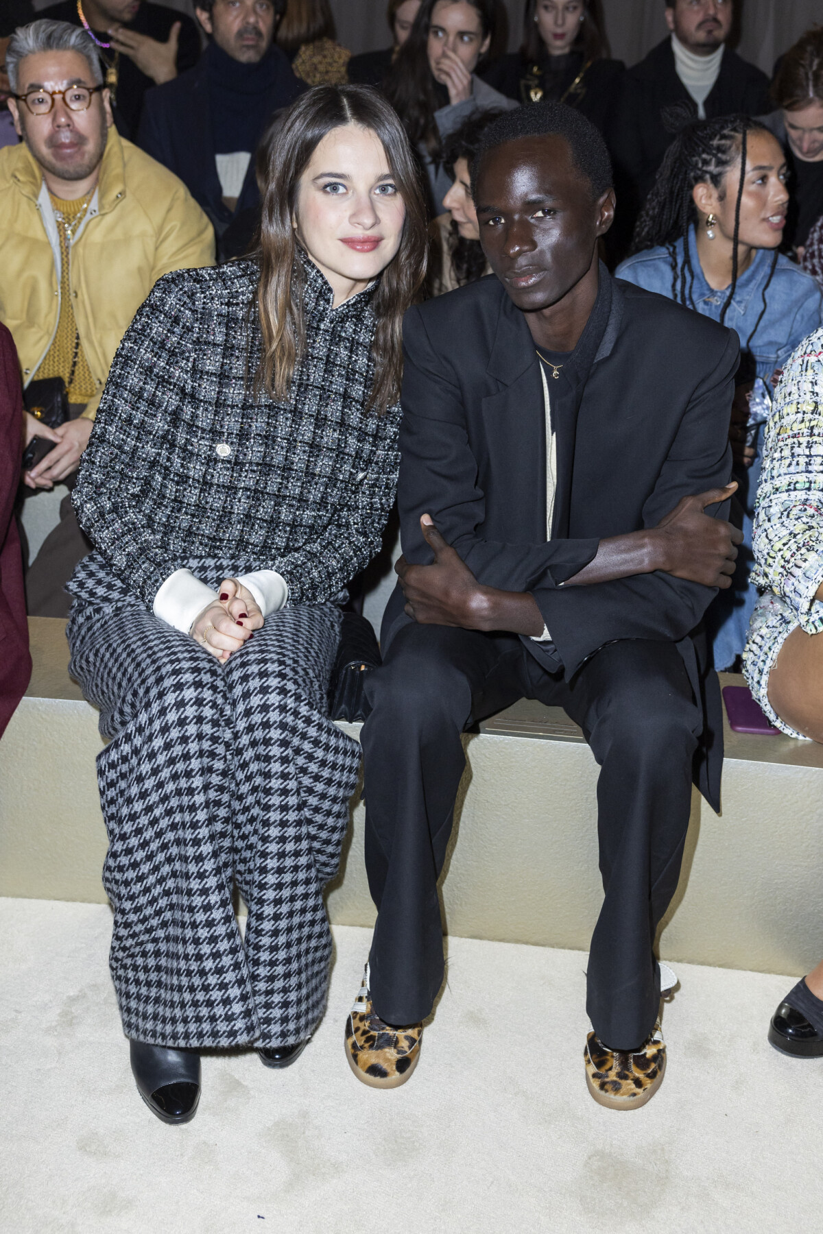 Photo : Rebecca Marder, Malick Bodian - Front row du défilé de mode ...