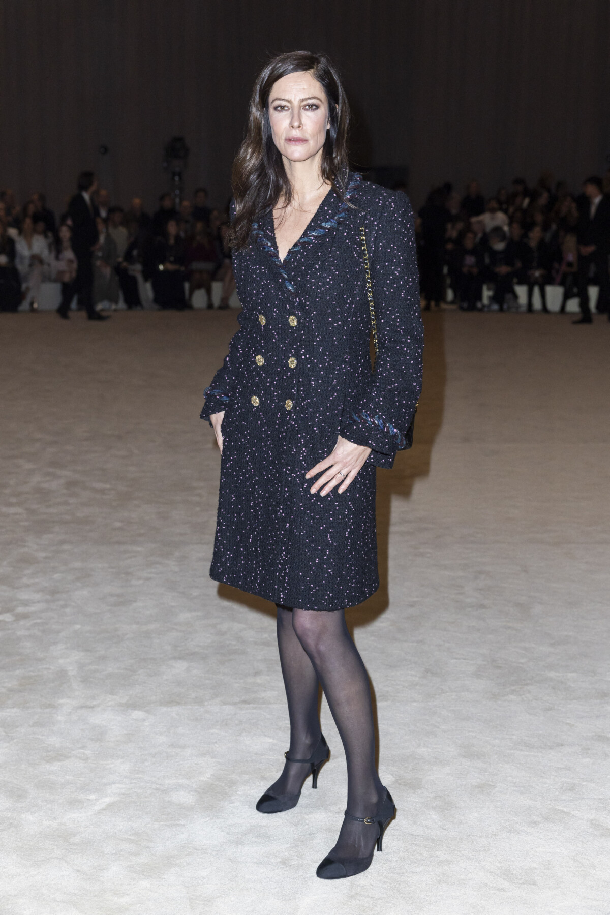 Photo : Anna Mouglalis - Front row du défilé de mode Haute-Couture ...