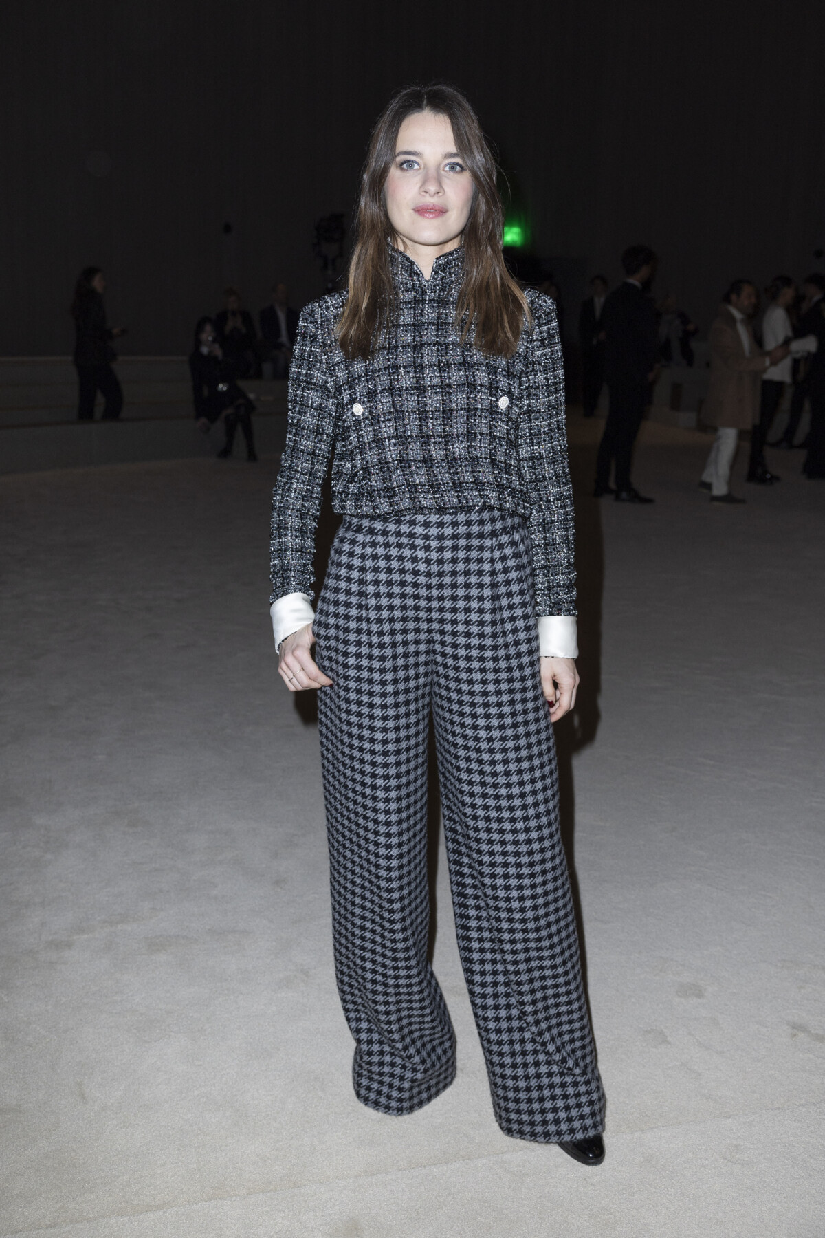 Photo : Rebecca Marder - Front row du défilé de mode Haute-Couture ...