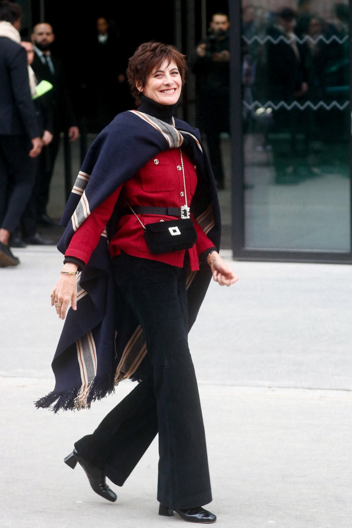 Photo : Inès de la Fressange - Arrivées au défilé de mode Haute-Couture ...