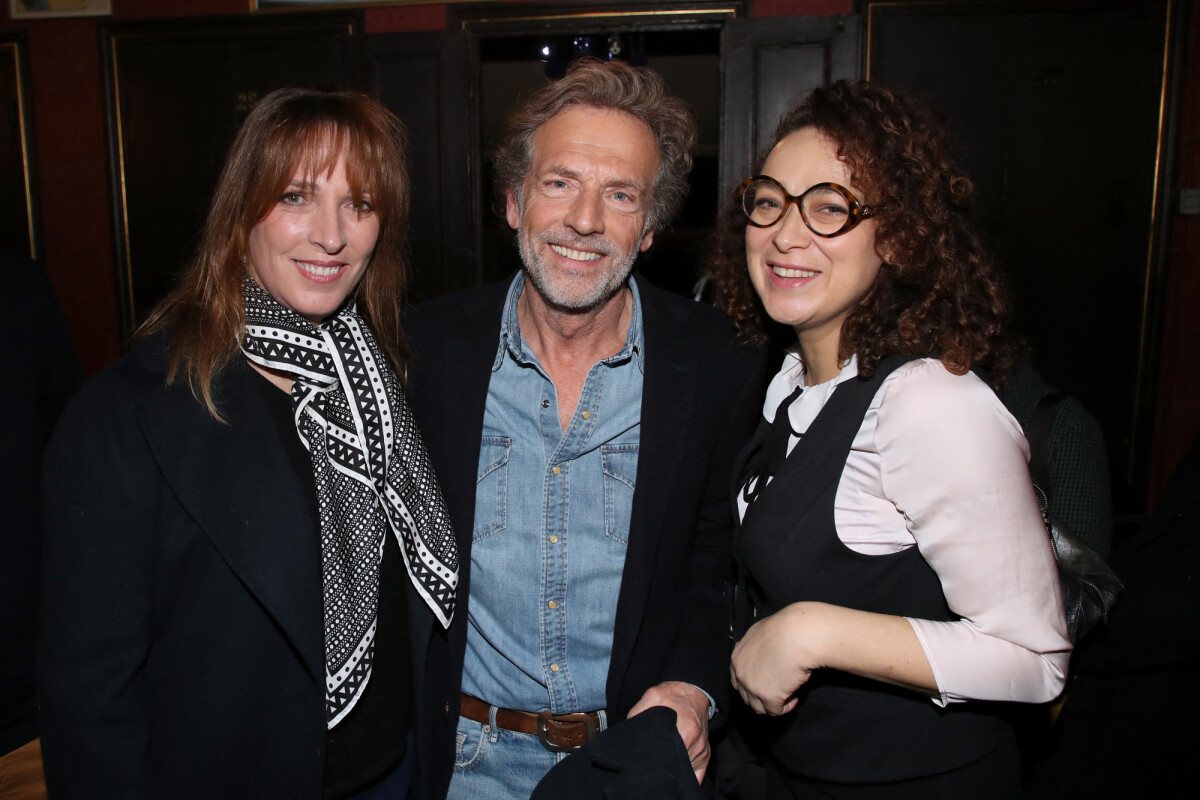 Photo : Exclusif - Stéphane Freiss entre Stéphanie Jarre et sa compagne ...