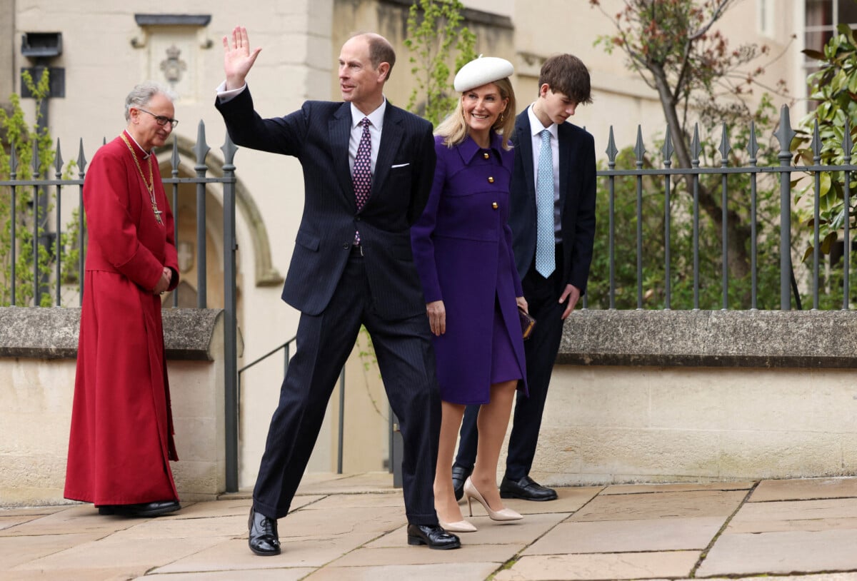 Photo : Photographié à côté de son père, le prince Edward, âgé de 60 ...