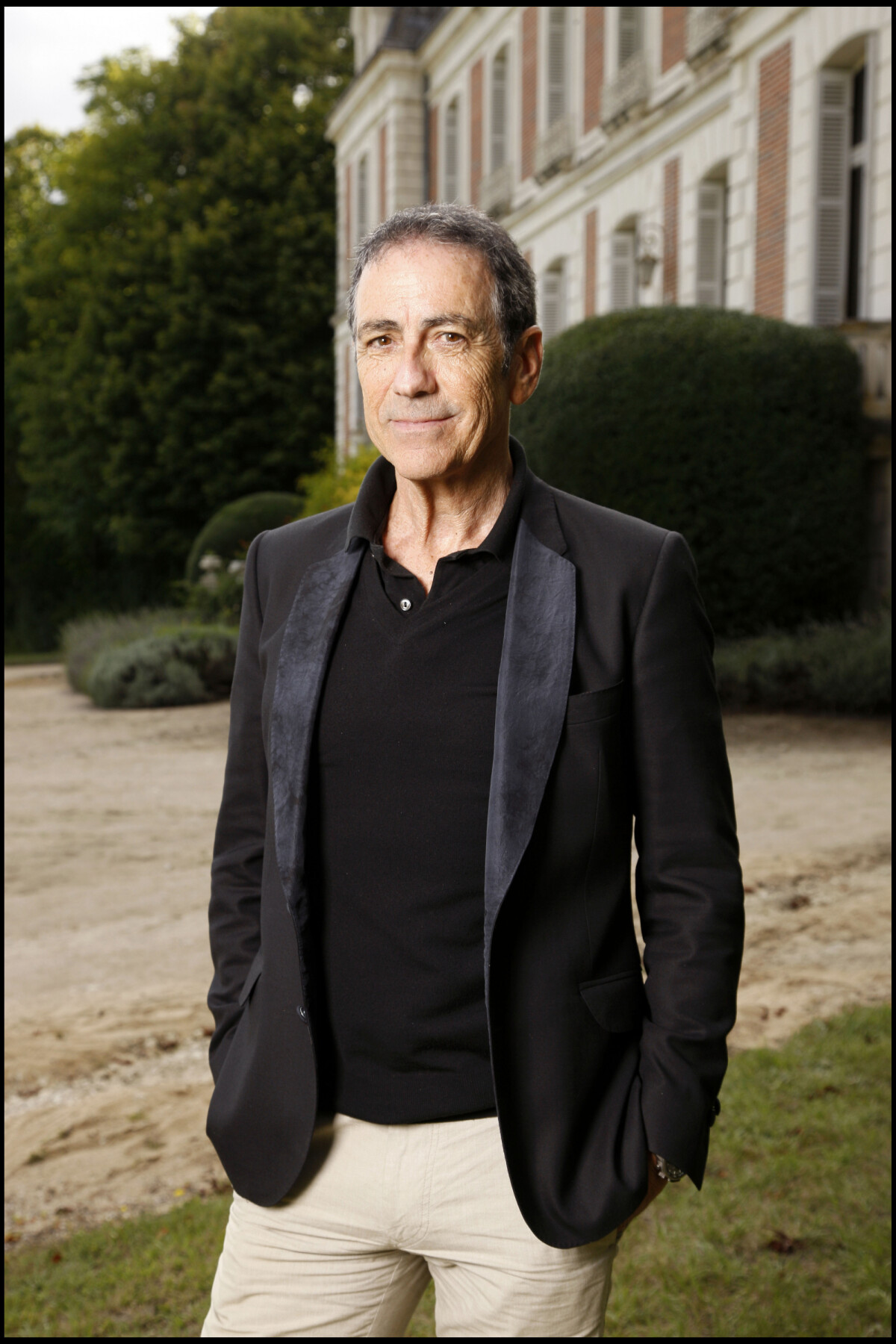 Photo : Le célèbre chanteur, qui a été en couple avec Lio, aime se ...