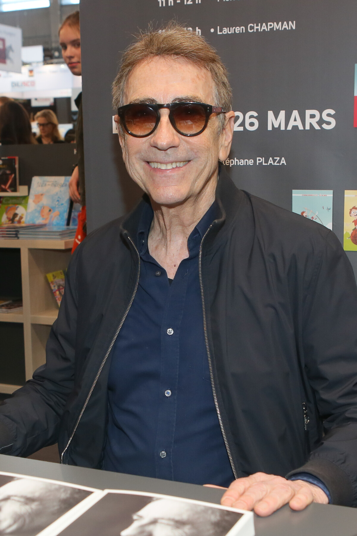 Photo : Alain Chamfort lors de la 37ème édition du Salon du livre au ...