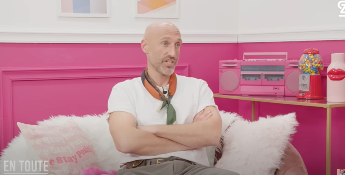 Photo : Jeff de "Koh-Lanta" en interview pour Sam Zirah - Purepeople