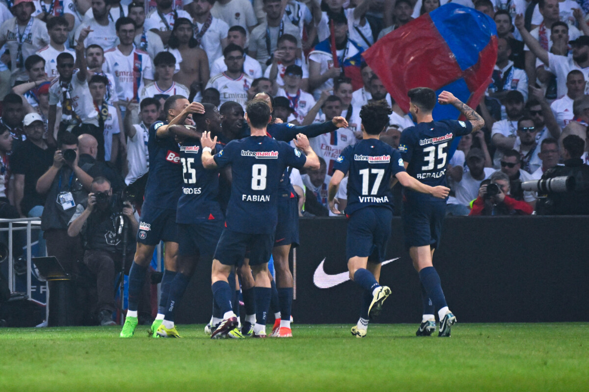 Photo : Ousmane DEMBELE ( 10 - PSG ) - Purepeople