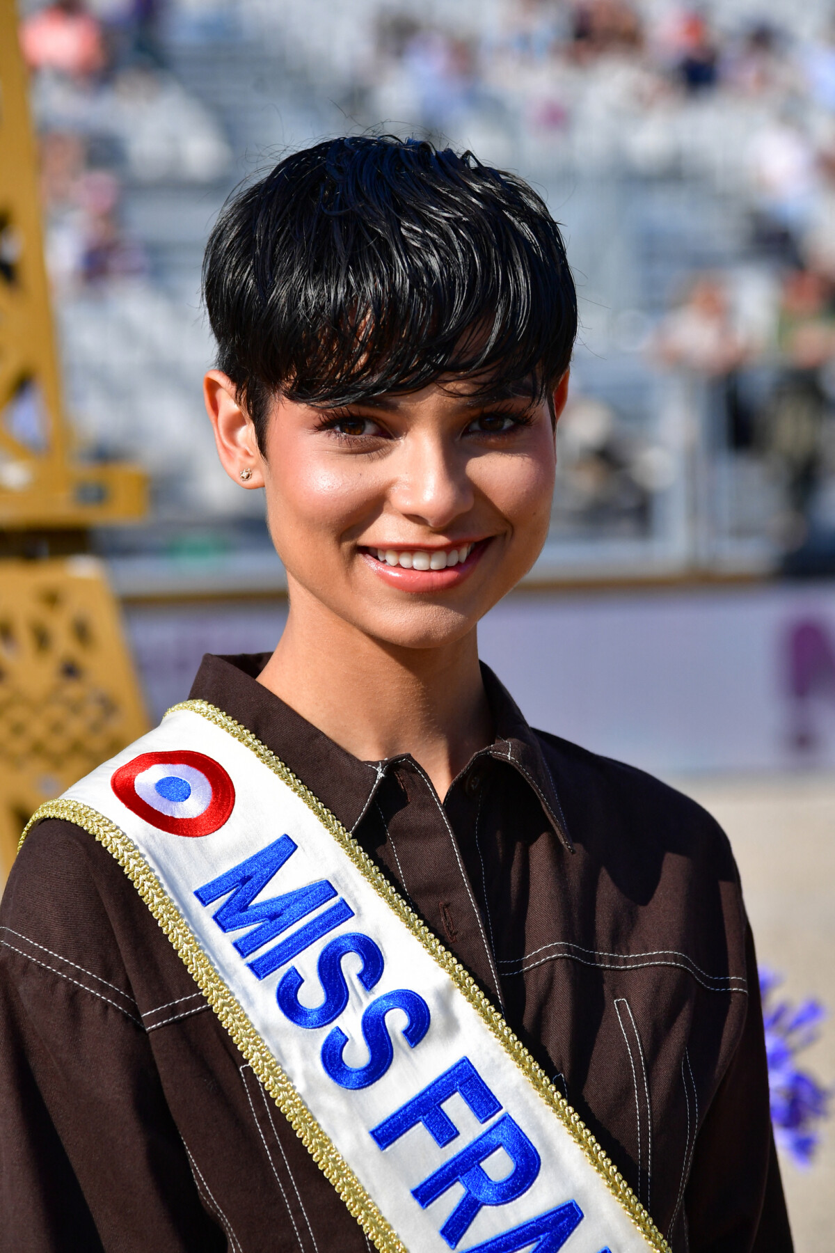 Photo : Toutes, sauf une... La Nouvelle-Calédonie. Eve Gilles, miss ...