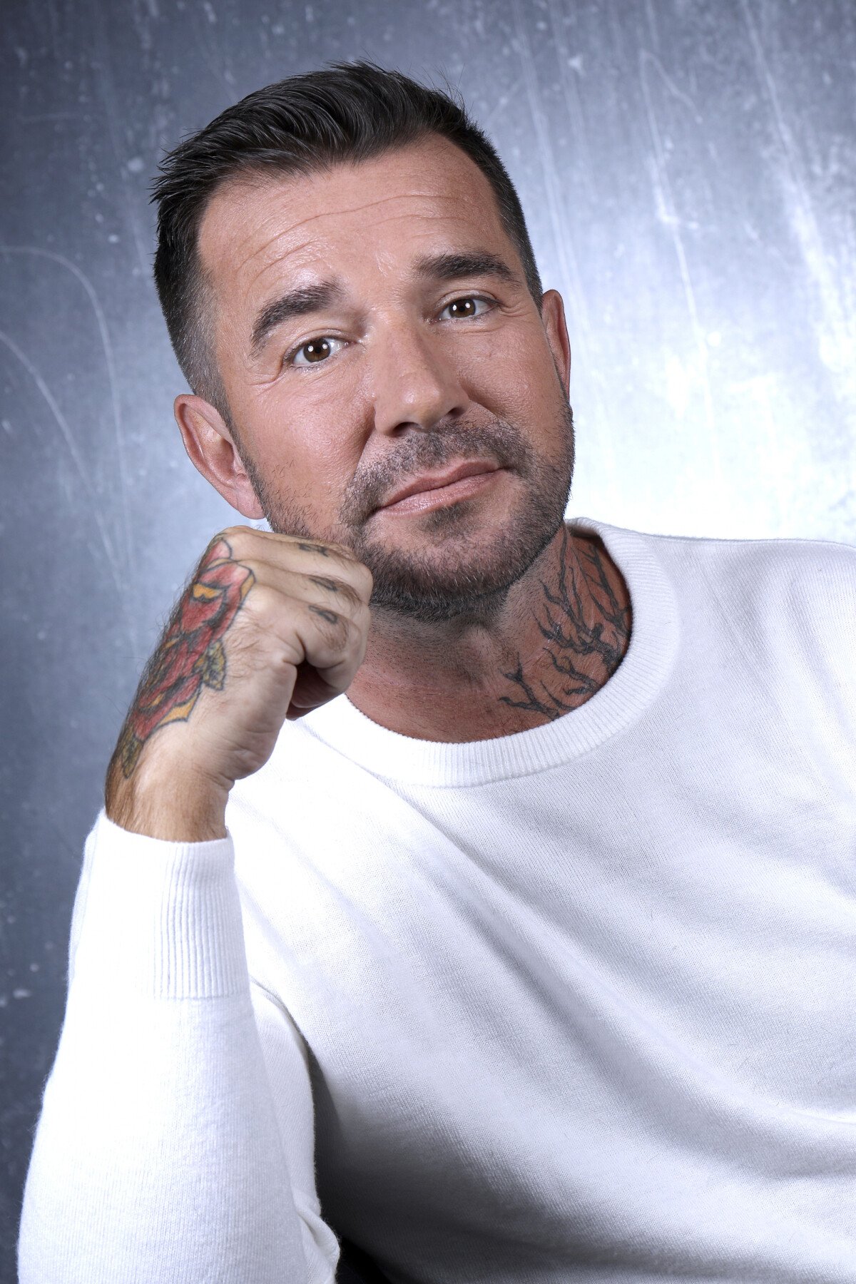 Photo : Portrait de Mathieu Ceschin (L'Amour est dans le pré), lors de ...