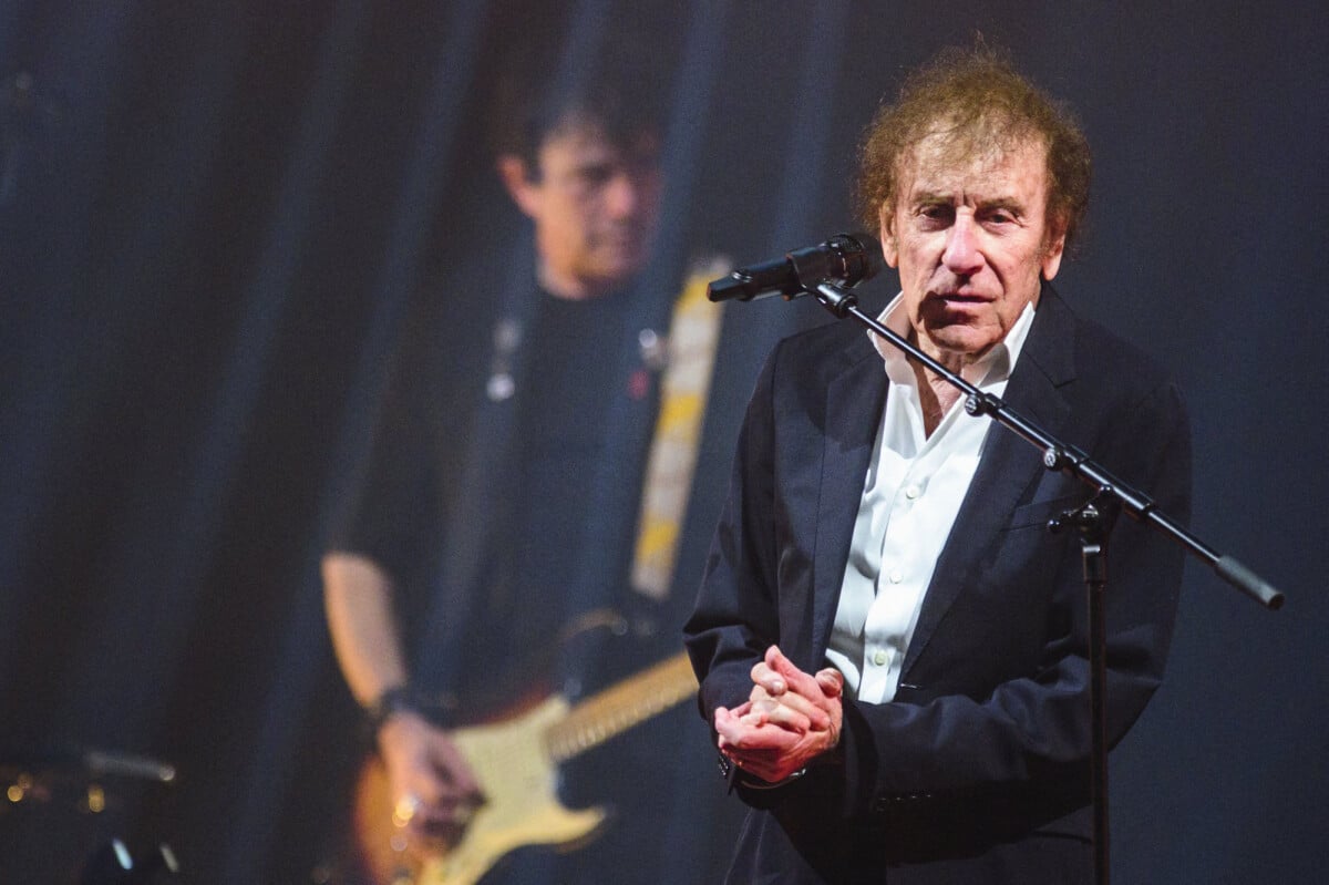 Photo : Le chanteur Alain Souchon en concert au Forest National a ...