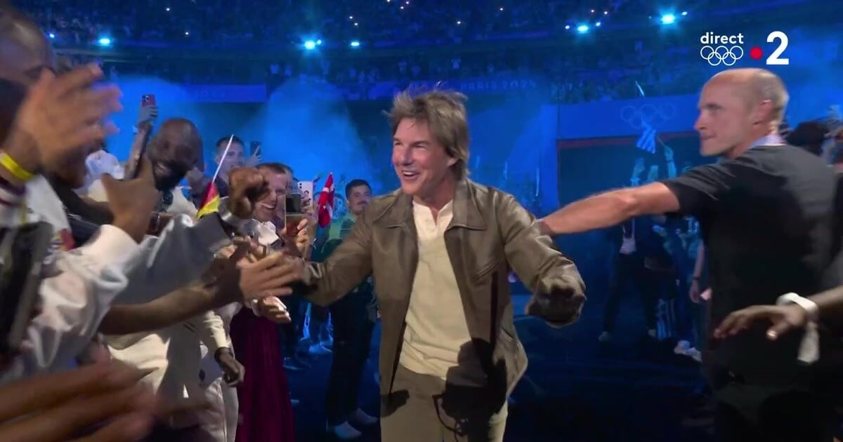 Tom Cruise à la clôture des JO 2024 : une femme se jette sur lui au Stade de France, la star ...
