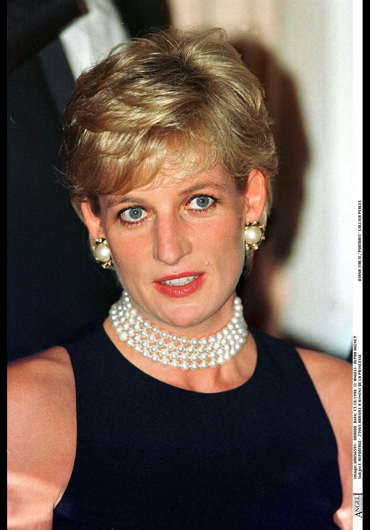 Photo : A la fin des années 90, Diana Spencer a tragiquement perdu la ...