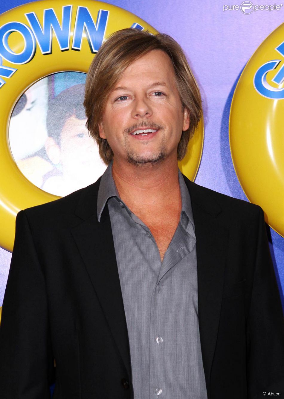 David Spade lors de la première du film Grown Ups à New York, le 23 ...