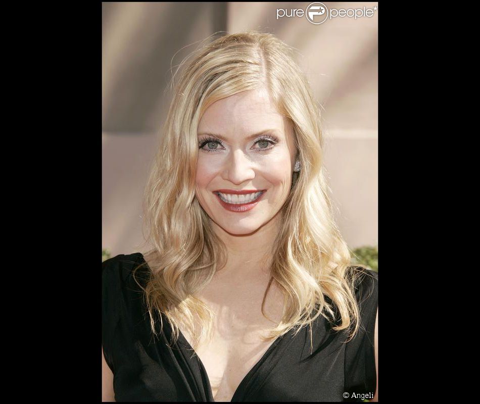 Emily Procter Purepeople