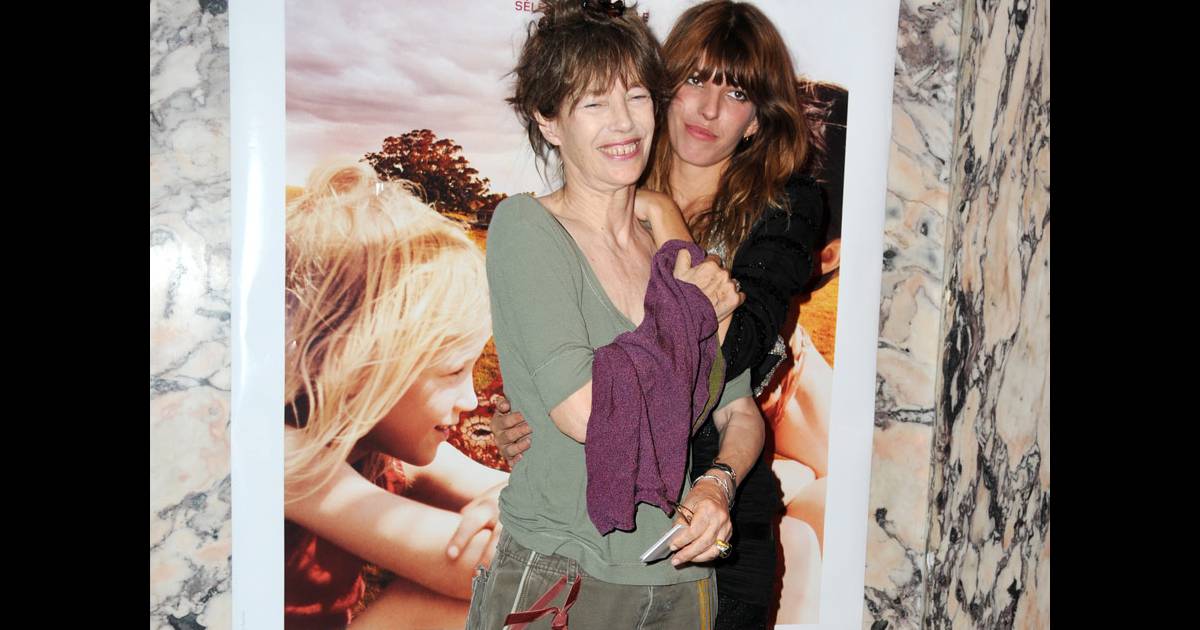 Lou Doillon et sa mère Jane Birkin - Purepeople Lou Doillon et sa mère Jane Birkin - Purepeople