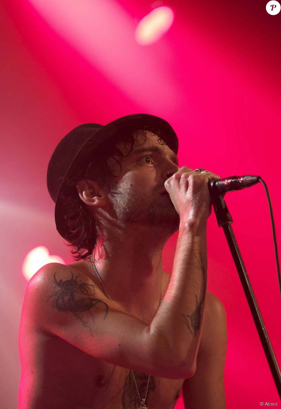 Soan en concert à l'Elysée Montmartre, à Paris, le 19 novembre 2010 ...