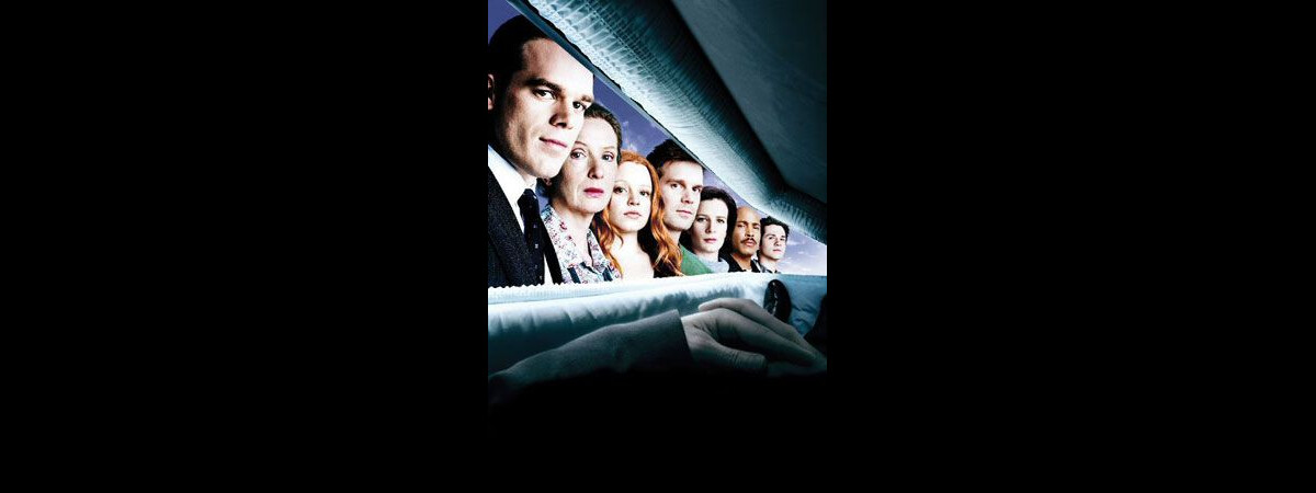 Photo : Michael C. Hall dans Six Feet Under, déjà un carton... - Purepeople