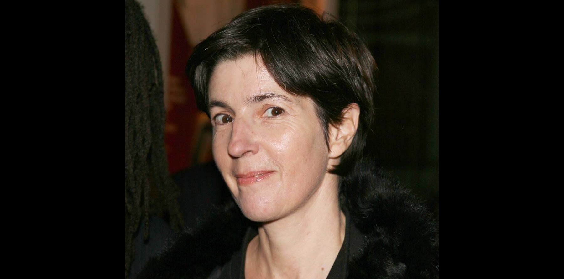 Christine Angot : L'ex de son compagnon veut la traîner en justice ...