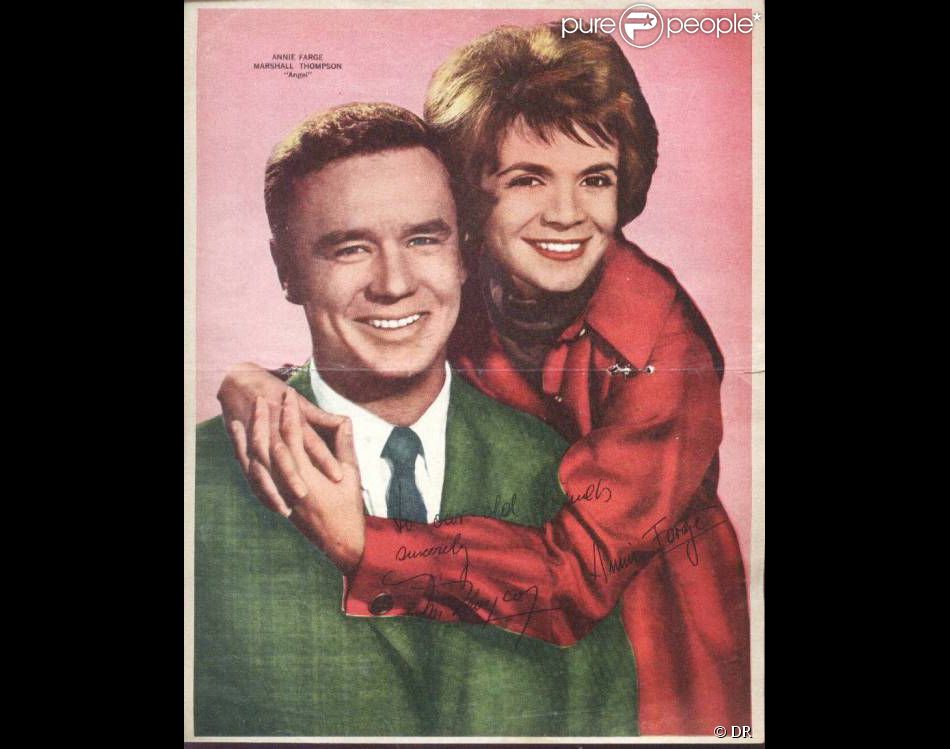 En 1960, Annie Fargue et Marshall Thompson étaient les stars de la ...