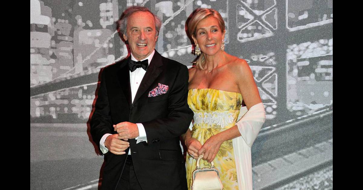 Marc Landeau et Monica Agusta au Bal de la Rose 2011, le 19 mars, à ...