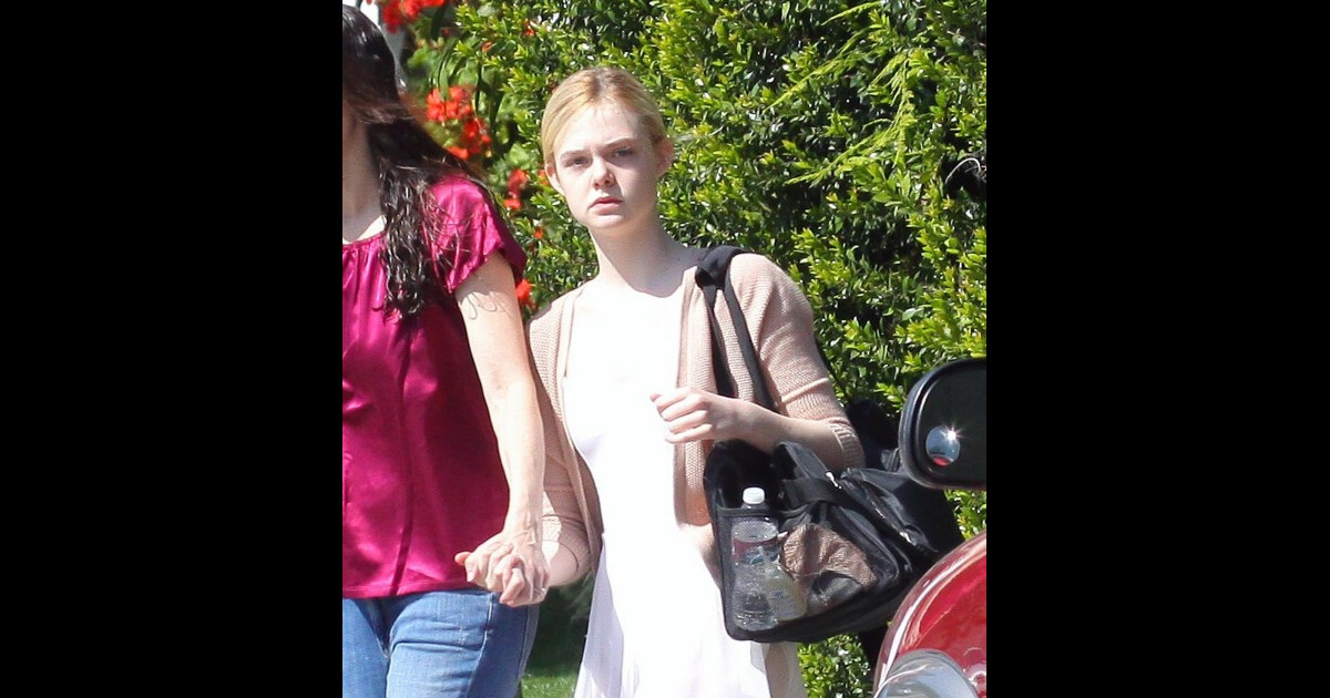Elle Fanning : 12 ans, star internationale et petite fille modèle ...