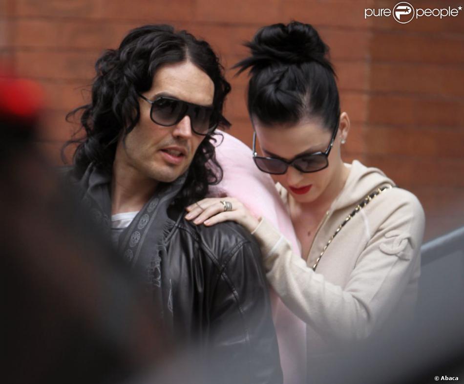 Katy Perry a fait de son mari Russell Brand son nouveau bodyguard ! New ...