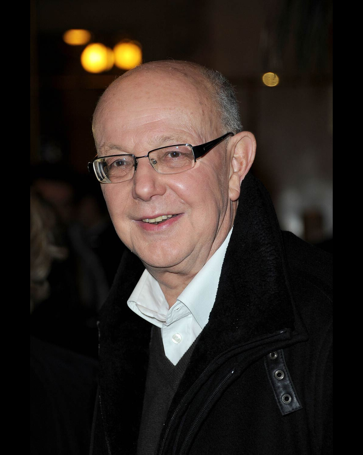 Photo : J-F Kahn au Théâtre du Châtelet, lors du 19e Gala de l'Espoir ...