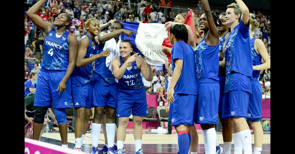 JO - Les Bleues du basket en finale: Dumerc et ses copines 'de ouf' s'éclatent ! - Purepeople