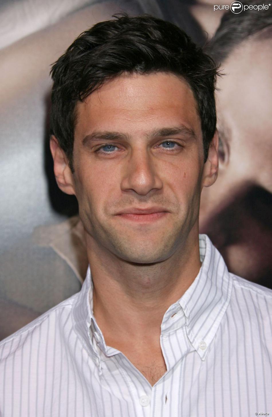 Justin Bartha lors de l'avant-première de The Word au AcrLight Cinemas ...