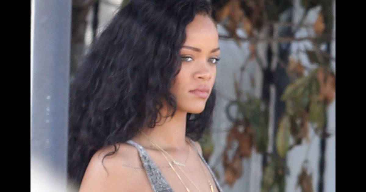 Rihanna à Hollywood le 24 août 2012 - Purepeople