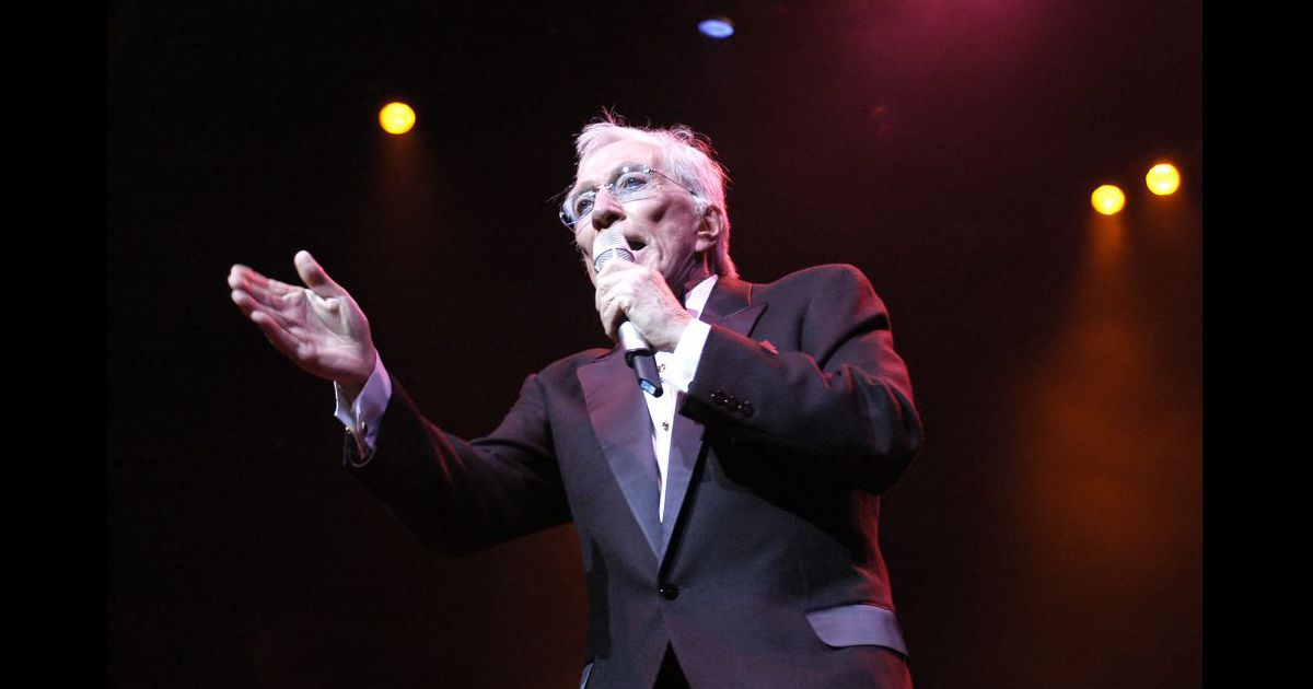 Andy Williams au Royal Albert Hall de Londres le 30 juin 2005 - Purepeople