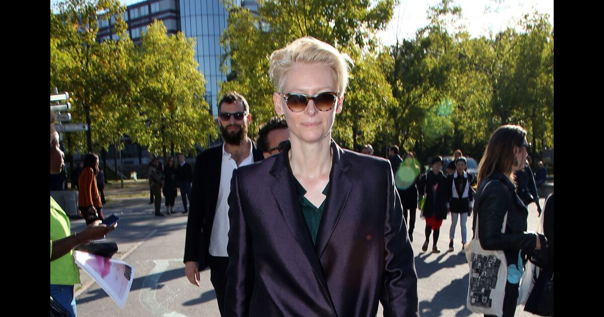 Fashion Week : Tilda Swinton et Georgia May Jagger soutiennent leurs ...
