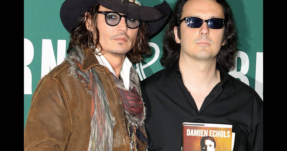Johnny Depp, après le western, se lance dans l'édition - Purepeople