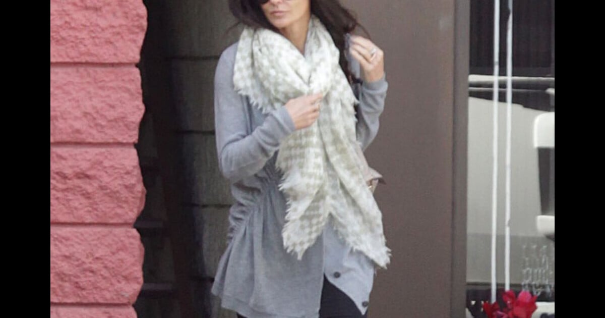 Demi Moore : Un autre toy boy dans sa vie, elle veut retrouver une vie ...