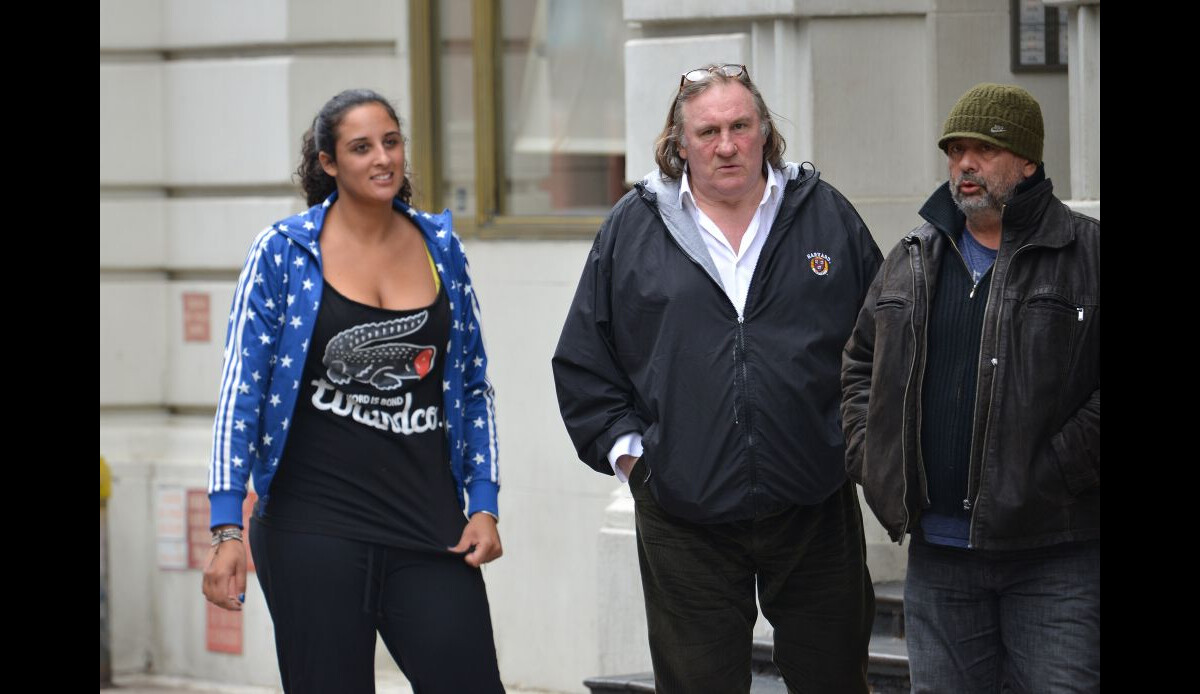 Photo : Gérard Depardieu, sa fille Roxane et Luc Besson dans les rues ...