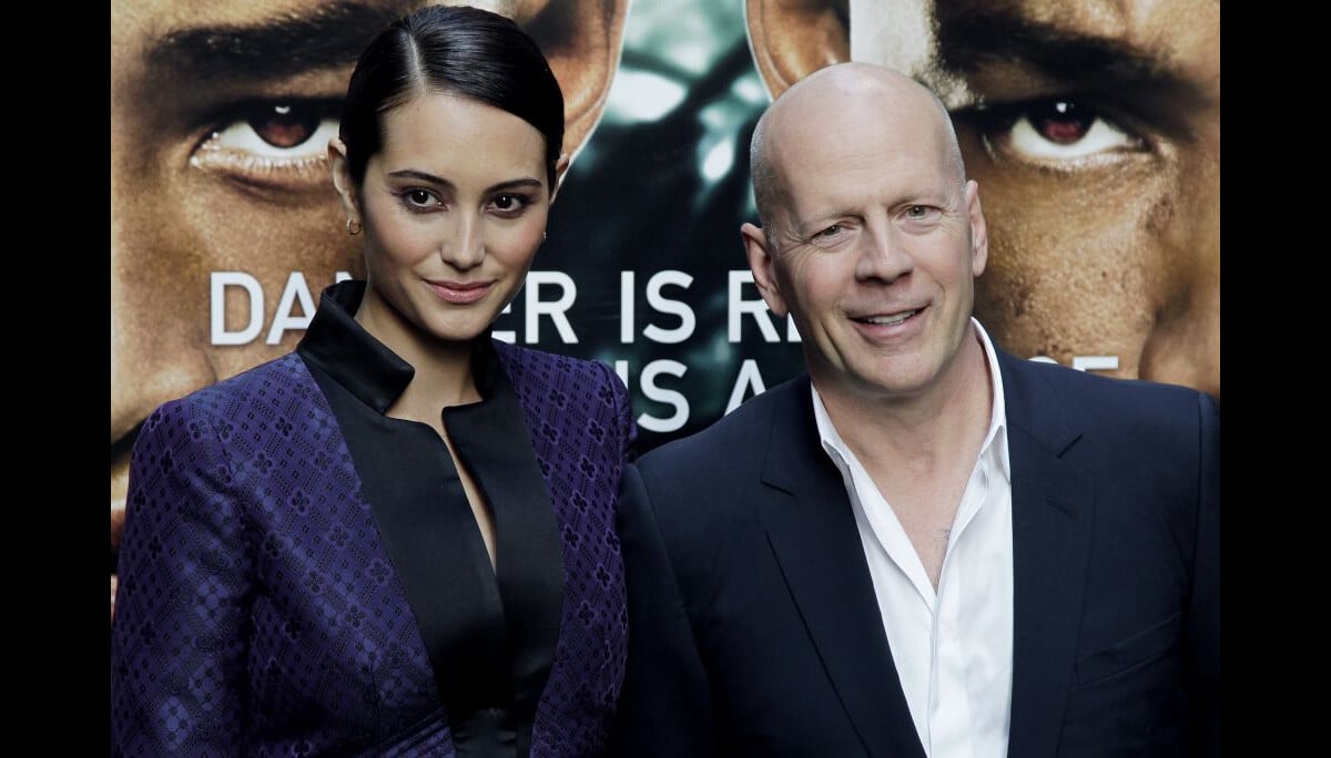Photo : Bruce Willis et Emma Heming-Willis tout sourire à la première d ...