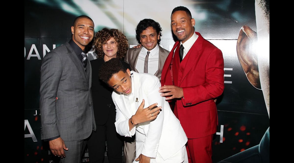 Photo : Caleeb Pinkett, Amy Pascal, M.Night Shyamalan, Will Smith ...