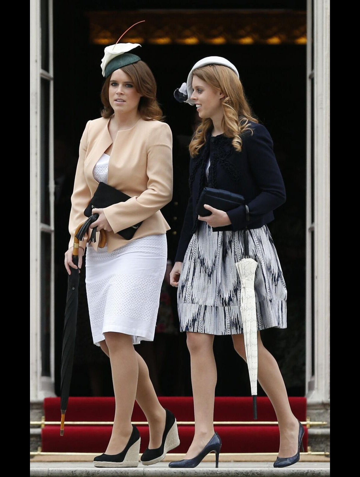 Photo Les Princesses Eugenie Et Beatrice Dyork Entrent En Scène Lors De La Deuxième Garden