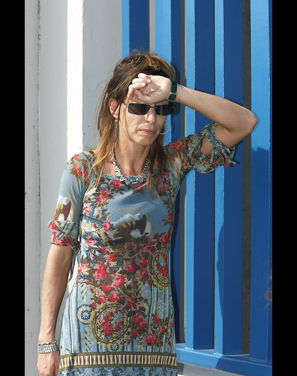 Photo : Kristina Rady devant le centre de détention de Muret pour aller ...
