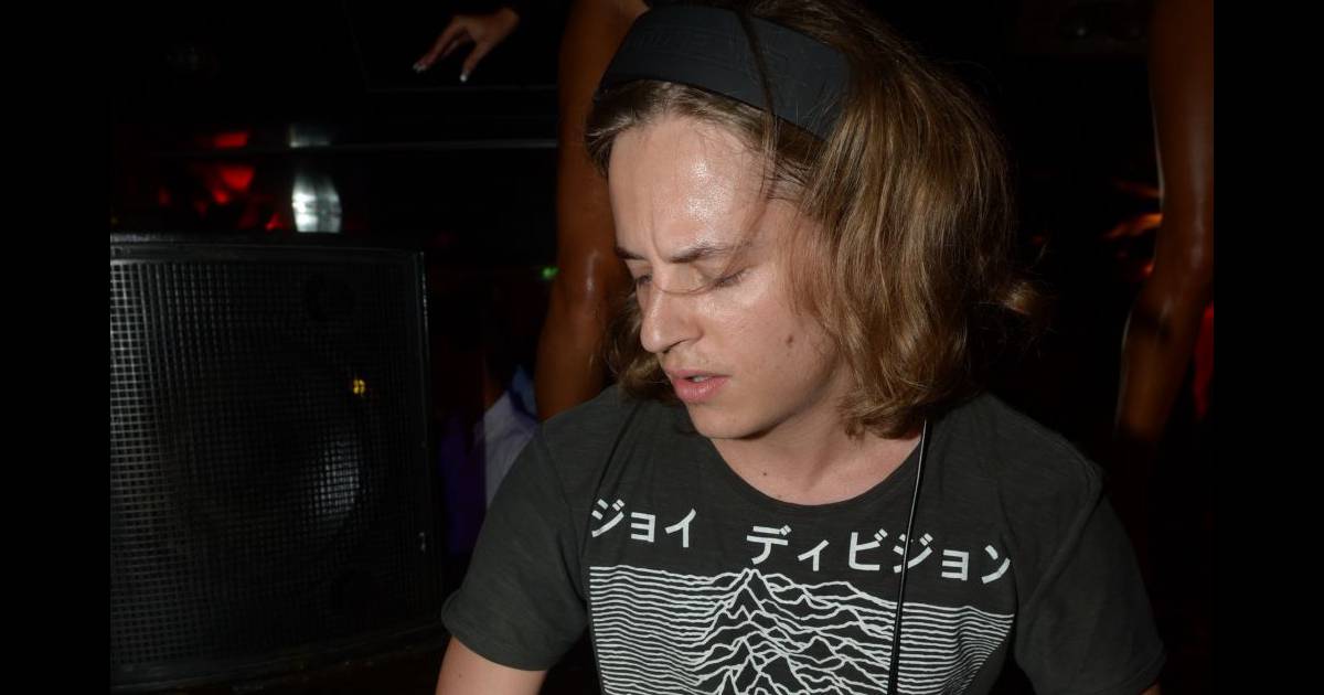 Pierre Sarkozy : DJ Mosey met le feu à Saint-Tropez - Purepeople