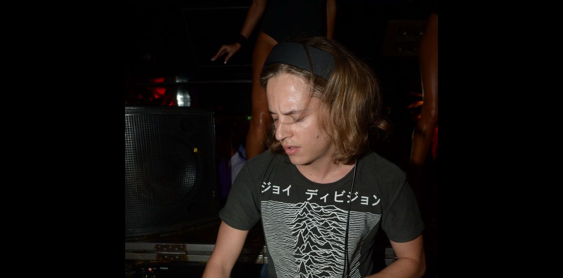 Pierre Sarkozy : DJ Mosey met le feu à Saint-Tropez - Purepeople