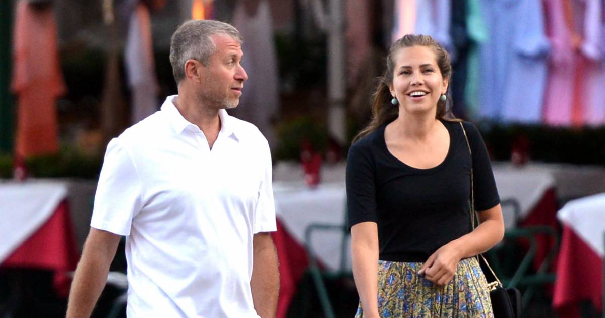 Roman Abramovitch et sa belle Dasha : Tendres vacances pour les heureux ...