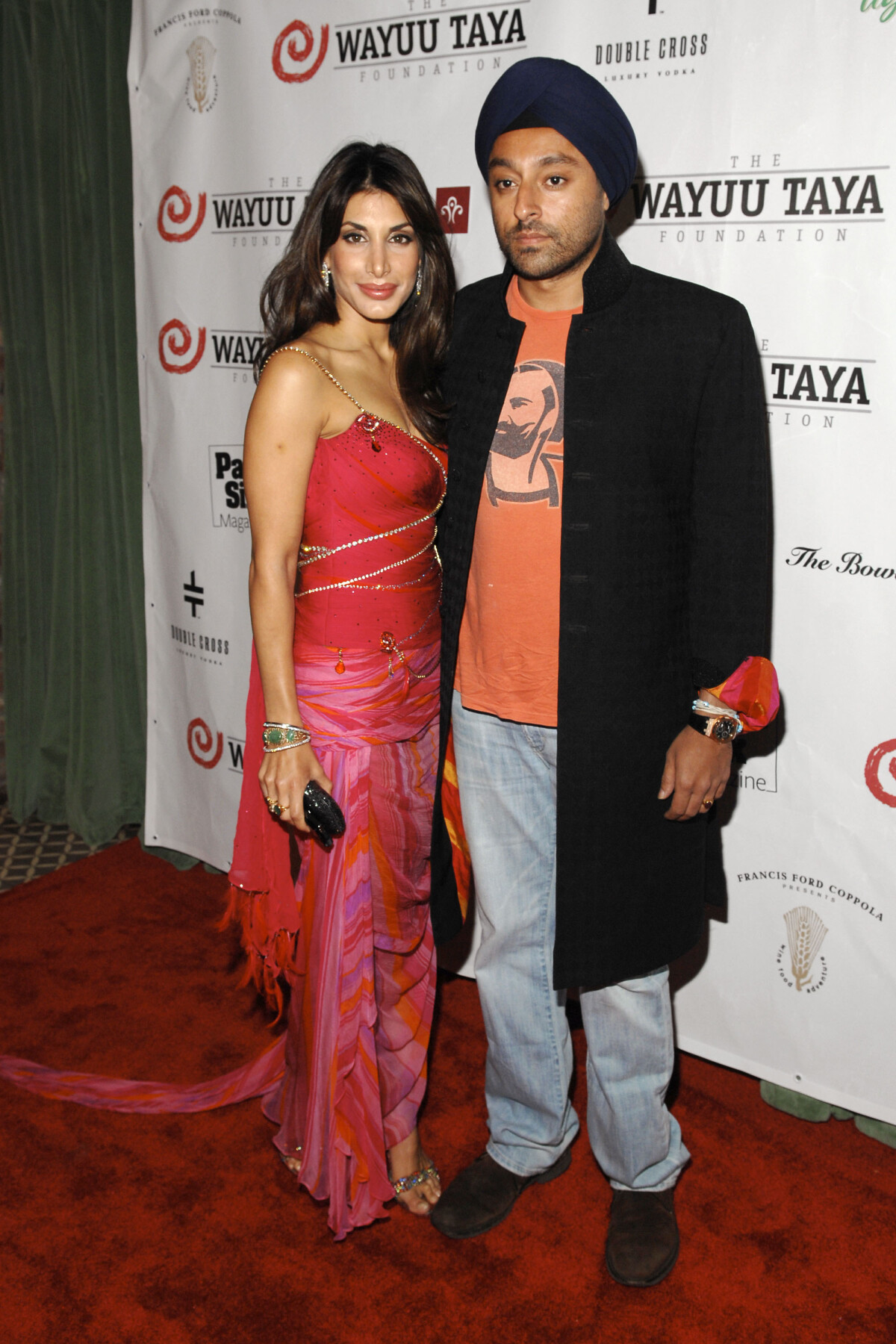 Photo : Vikram Chatwal et Priya Chatwal à New York le 5 juin 2008 ...