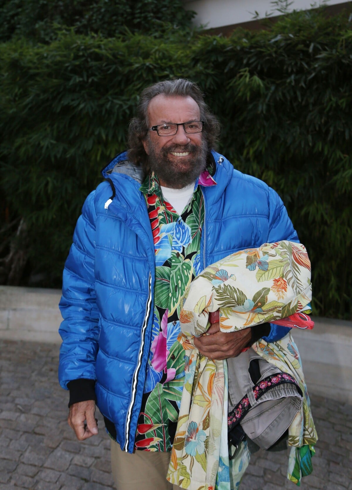 Photo : Le chanteur Antoine arrive à l'enregistrement de l'émission ...