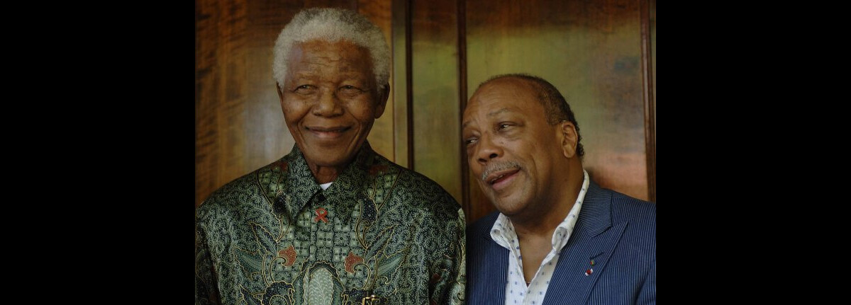 Photo : Nelson Mandela et Quincy Jones en 2006 à Johannesburg - Purepeople