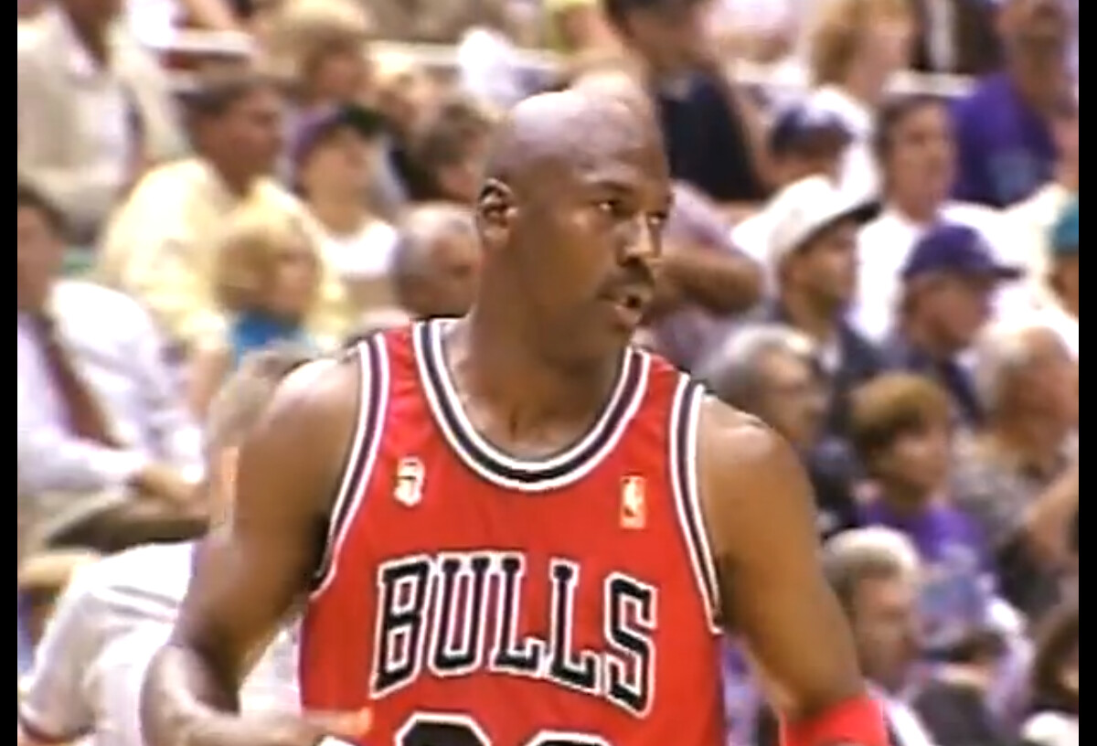 Photo : Michael Jordan durant le "flu game" le 11 juin 1997. - Purepeople